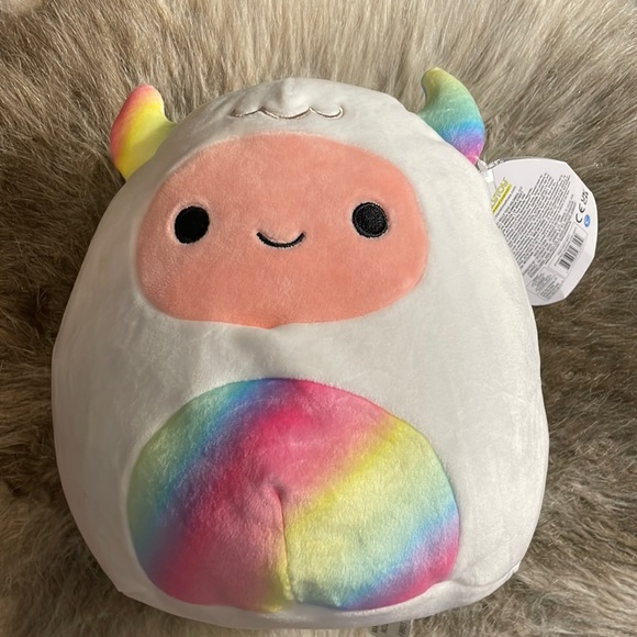 Squishmallows | Toys | Nwt Squishmallow Christmas Rainbow Yuri The Yeti ...